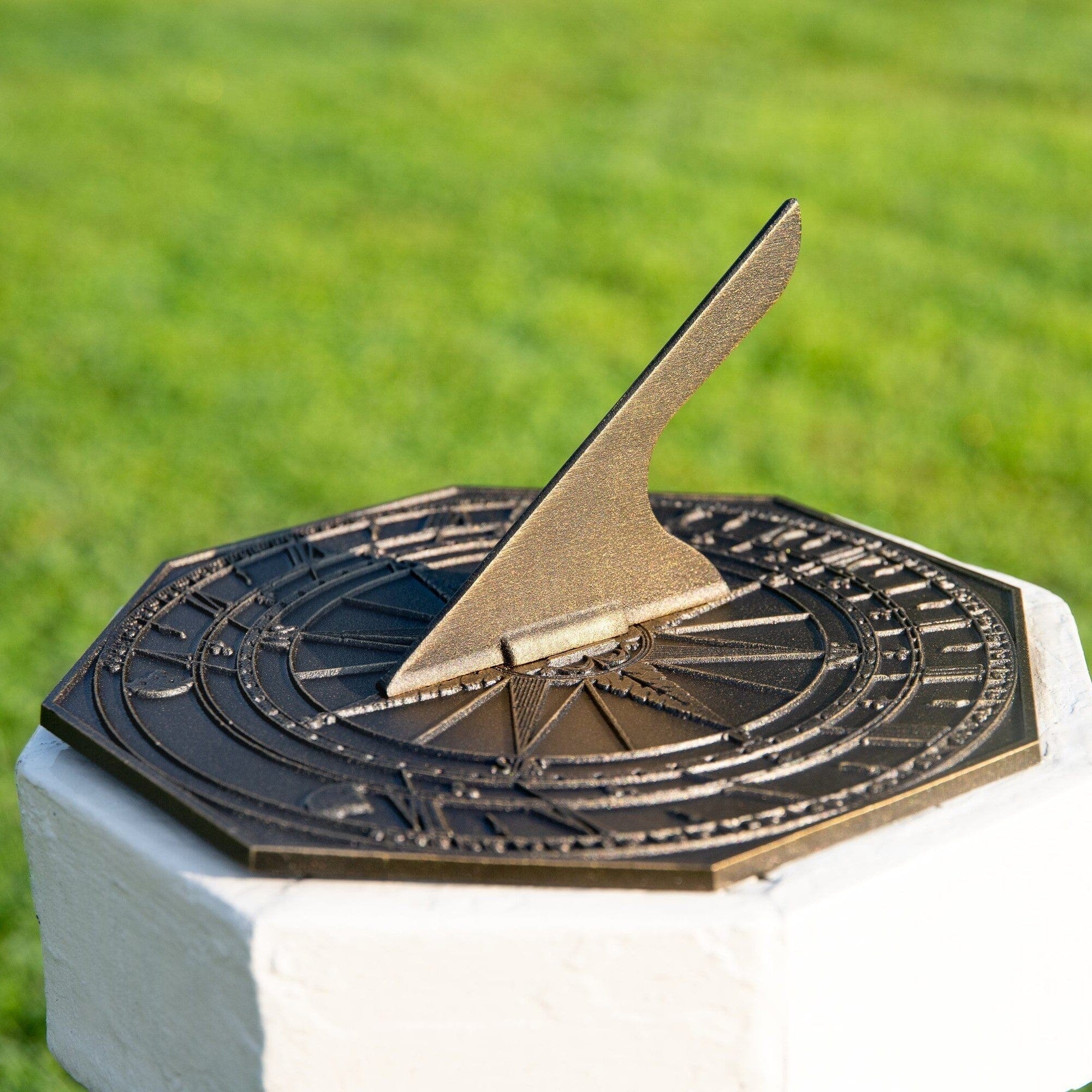 Sundial with Aged Bronze Finish_ Mount Vernon Shops — The Shops at ...